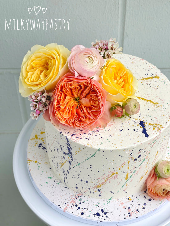 Delicious, Fresh and moist Custom Cakes in Vancouver, Milkywaypastry ...